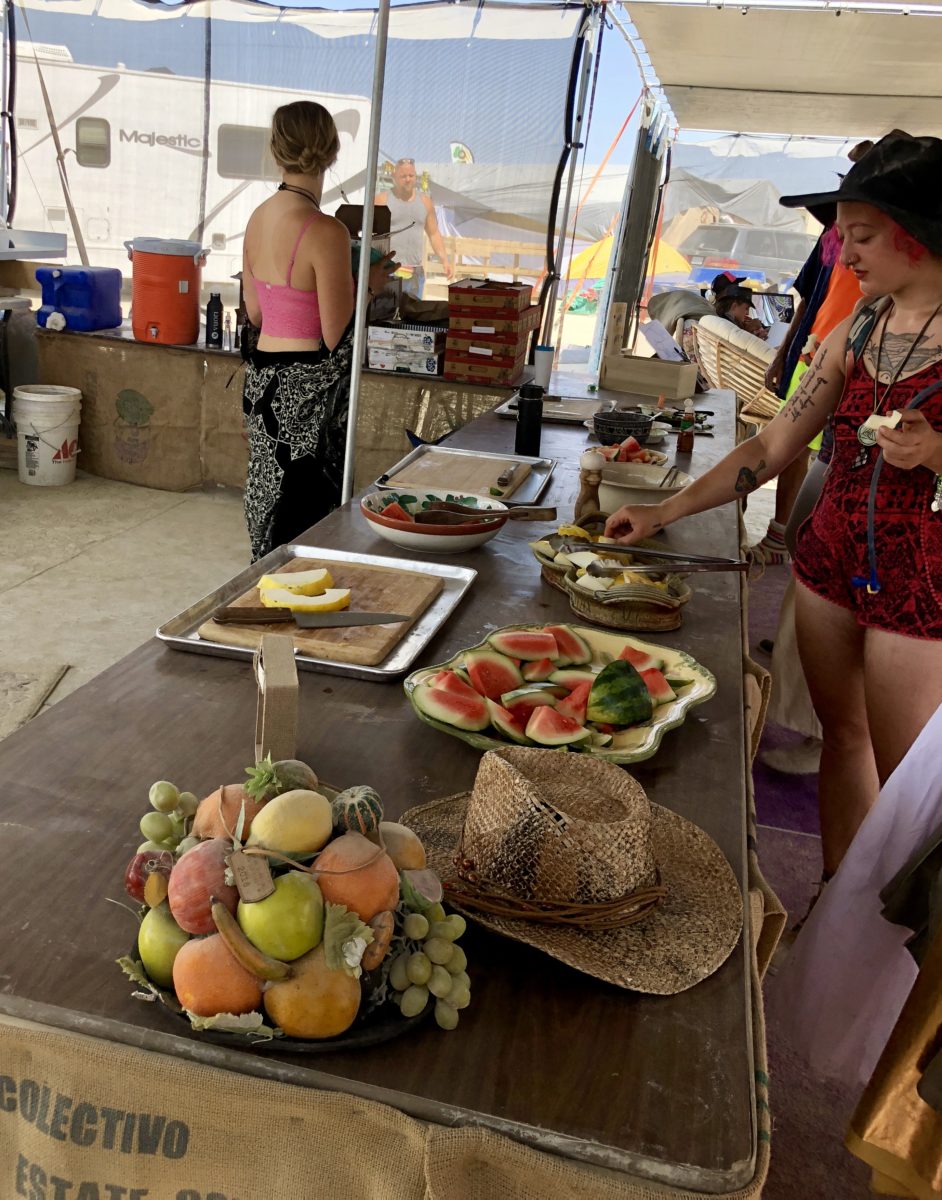 Burn To Eat – Food & Drink At Burning Man | Gourmadela