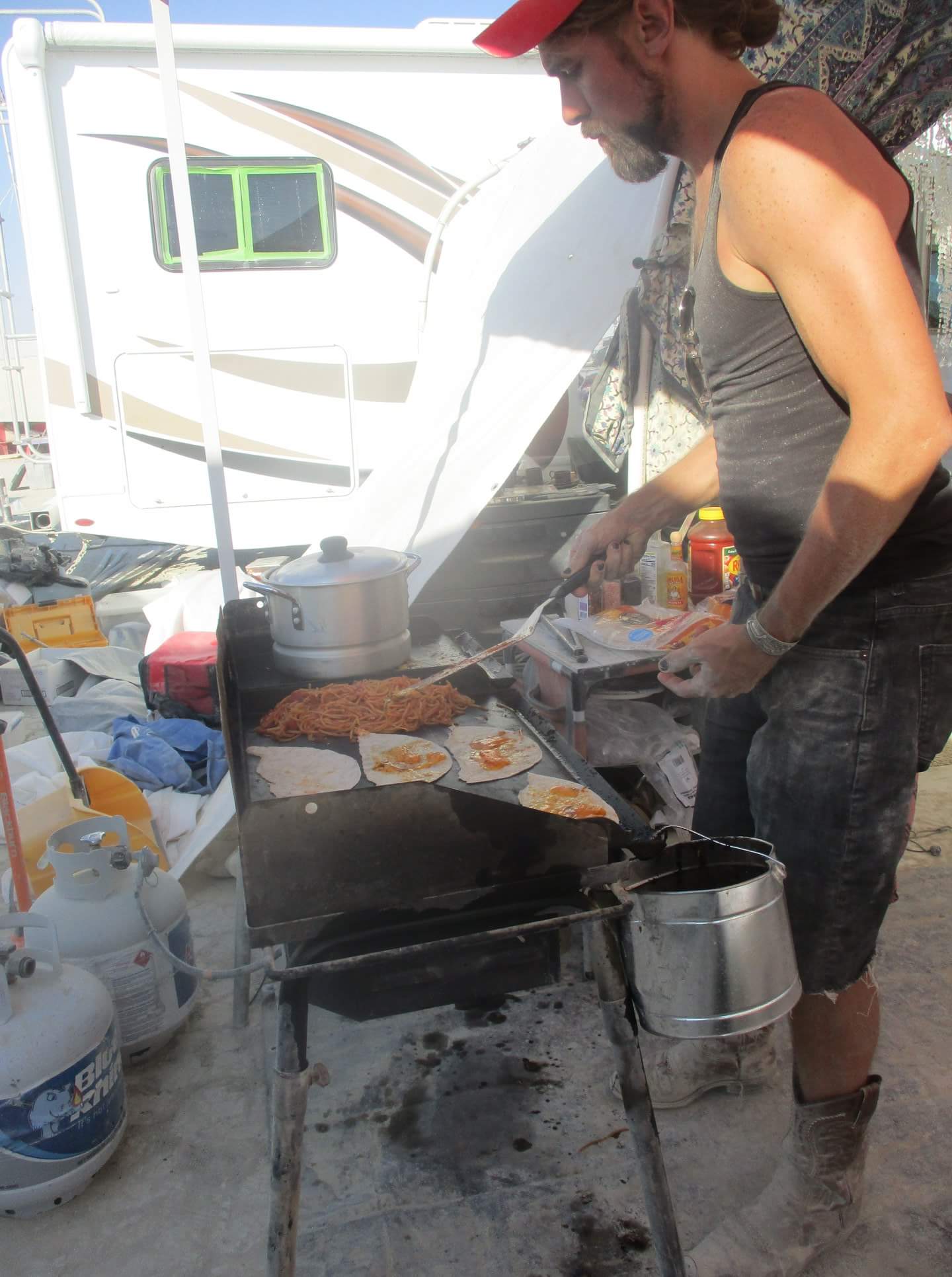 Burn to Eat – Food & Drink at Burning Man - Gourmadela