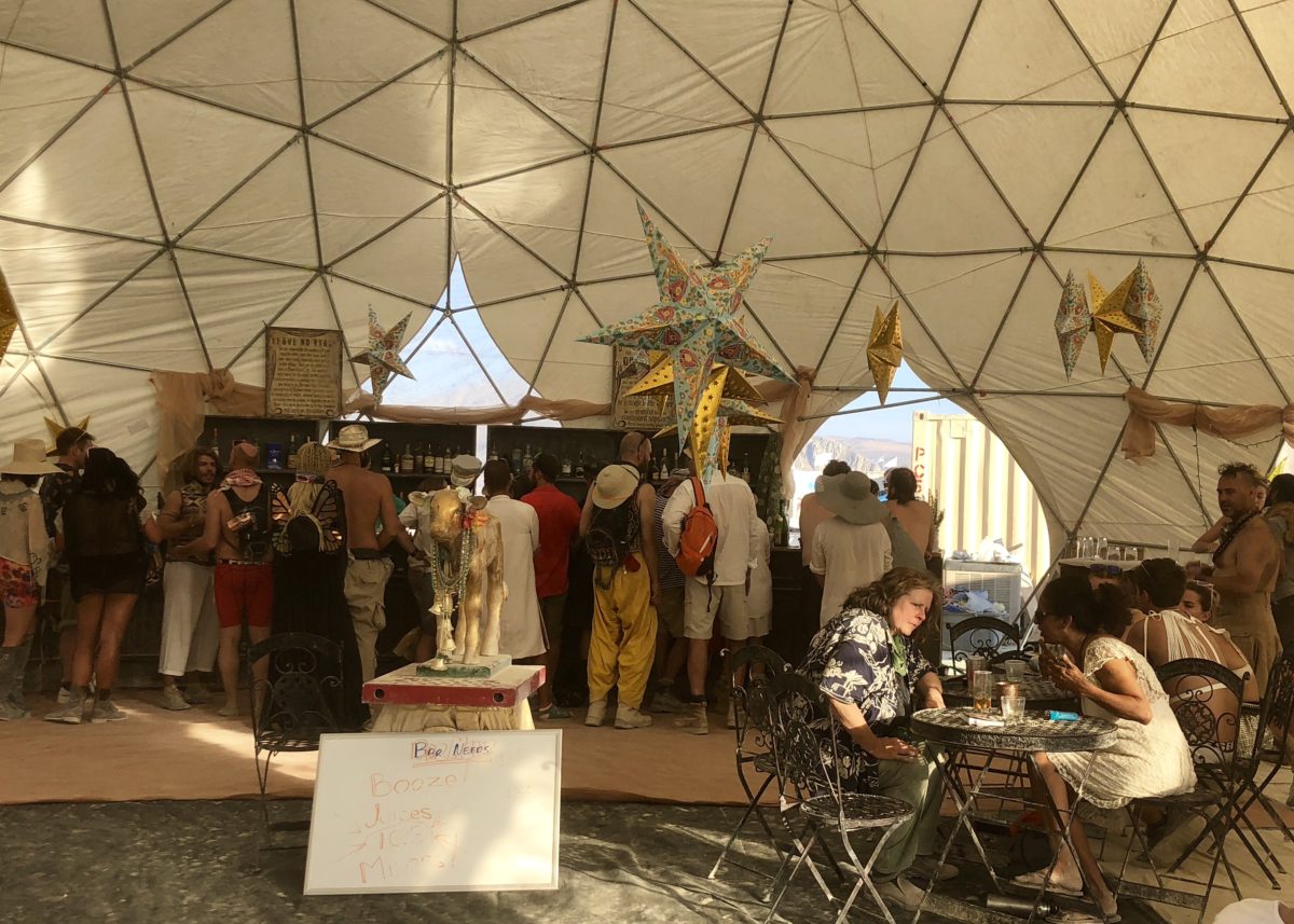 Burn To Eat – Food & Drink At Burning Man | Gourmadela